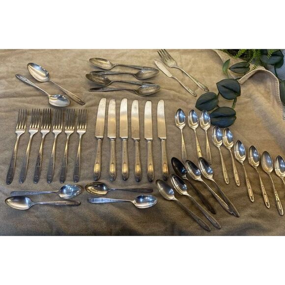Dining | Vtg Community Oneida Grosvenor 1921 Silver Plate Flatware Art ...